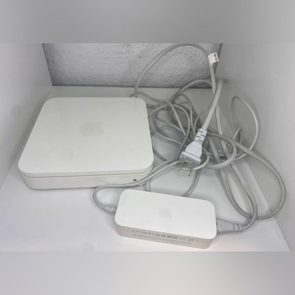 Apple | Other | Apple Airport Extreme Base Station Wifi Router Model ...
